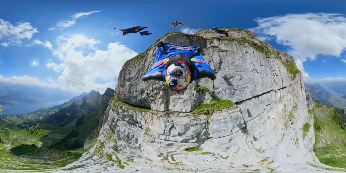 Red Bull 360° Experience: Formation flight Switzerland