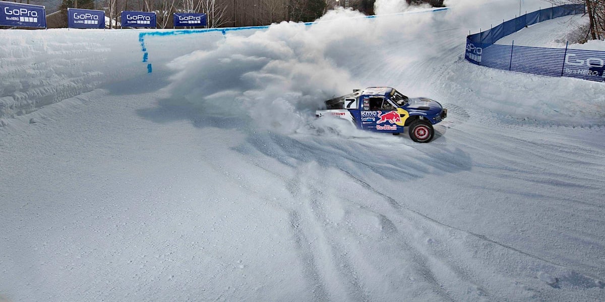 Drivers Brave the Cold at Red Bull Frozen Rush