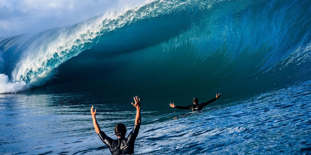 Surf au Tahiti Pro Teahupo'o: Une semaine XXL en vidéo!