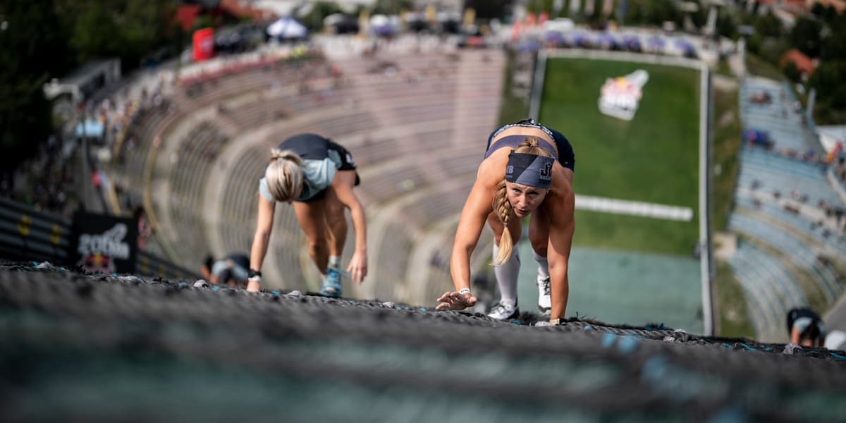 Premiere von Red Bull 400 am Innsbrucker Bergisel