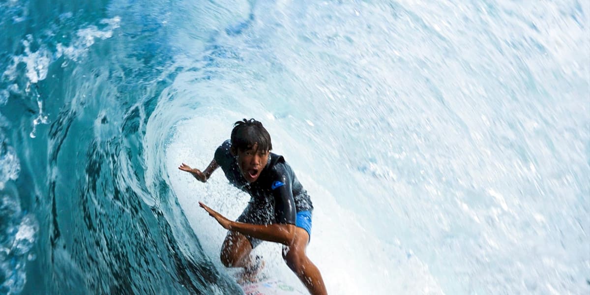 Indonesia Surfing Video Rio Waida Betet Merta