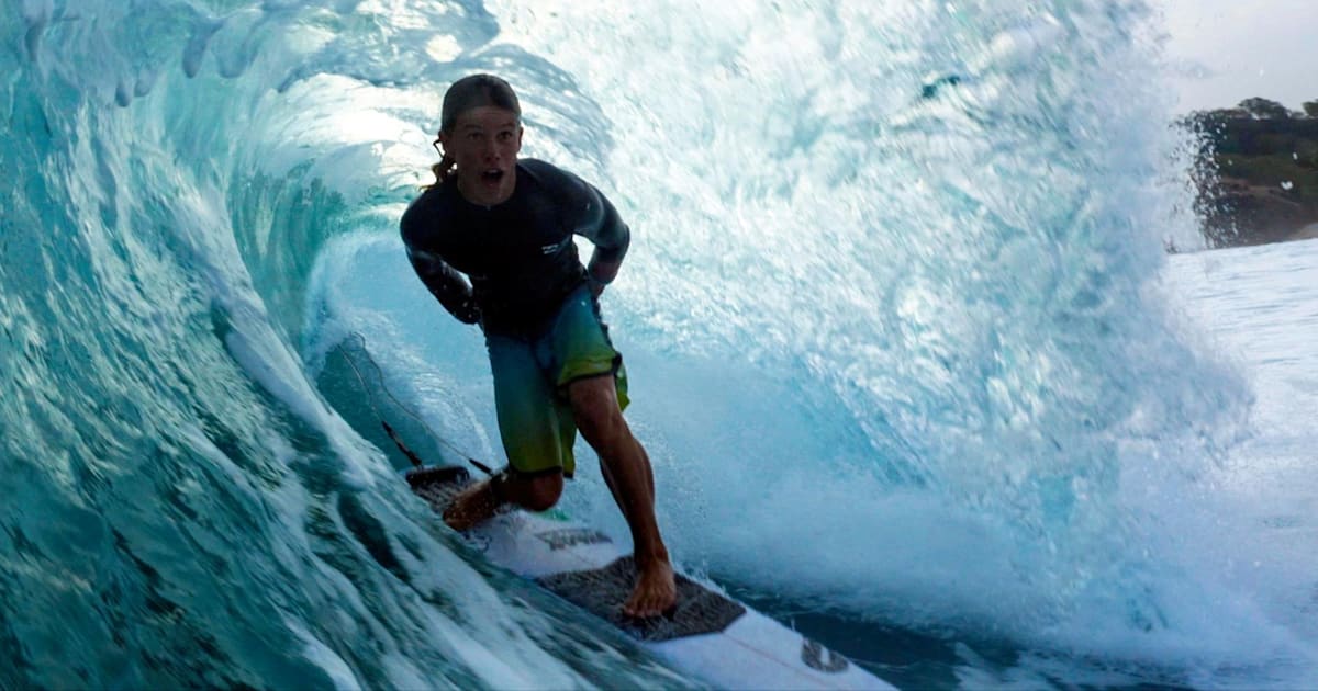 Video Surfing Indonesia Tubes Aerials Rio Waida