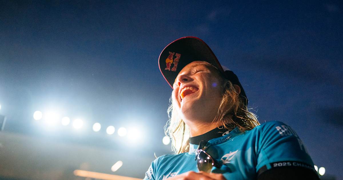 Caity Simmers: Surf Abu Dhabi Pro photos