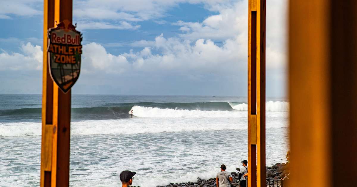 Surf City El Salvador spot check: Punta Roca