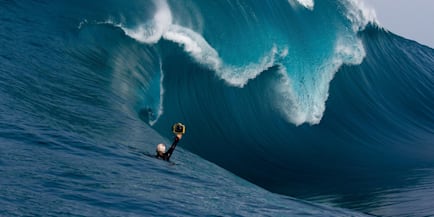 Surf Photography: Capturing the world's biggest wave