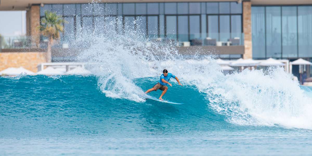 WSL Championship Tour 2025: Surf Abu Dhabi Pro Day 1
