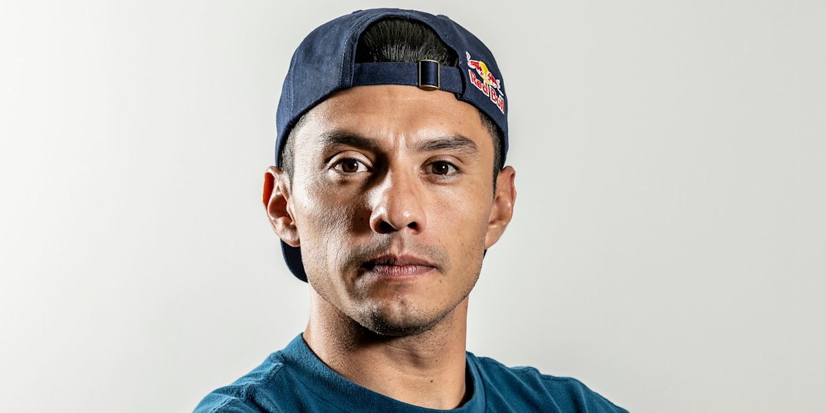 Jonathan Paredes: Cliff Diving – Red Bull Athlete Page