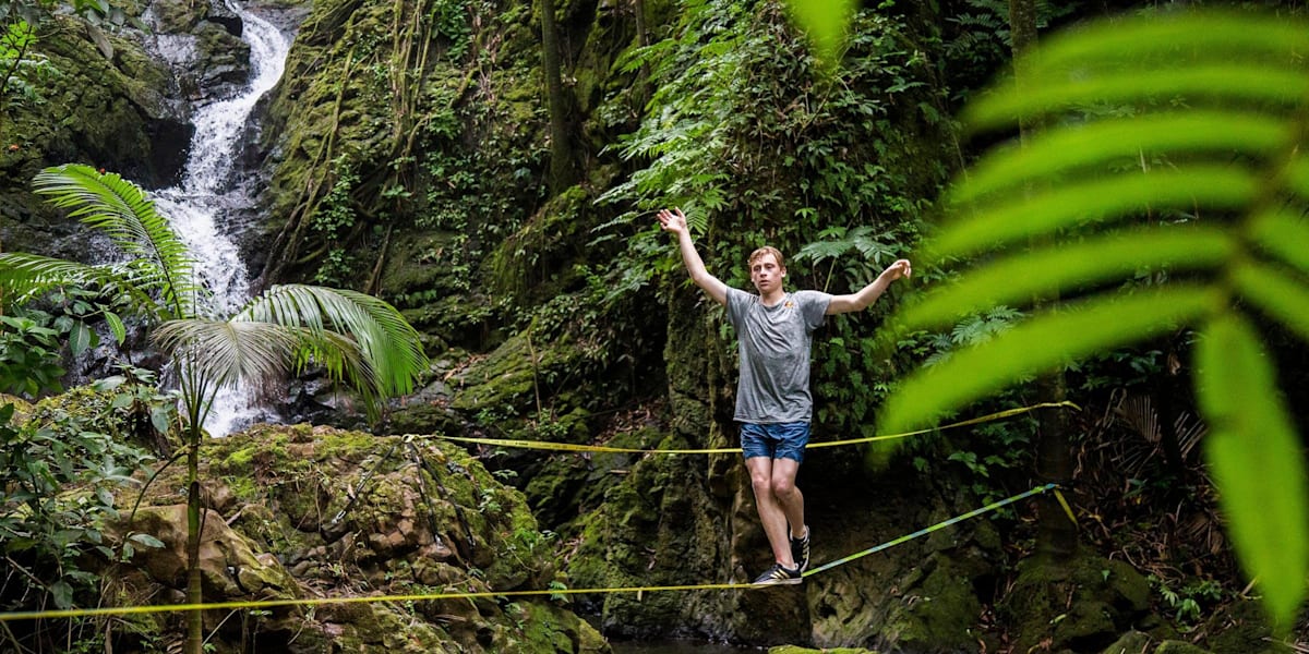 Red Bull Slackladder | Slacklining with Alex Mason