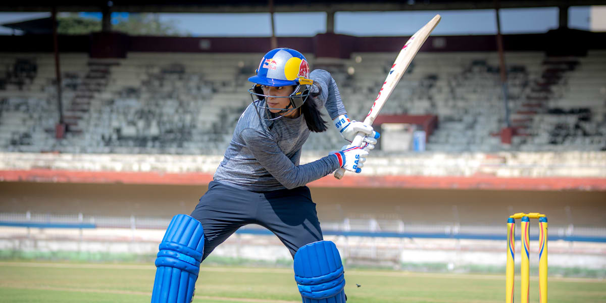 Shadow batting tips: Smriti Mandhana expert advice