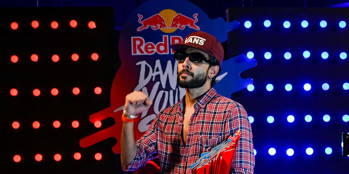 Mr Pop.k.o.r.n: Interview of popping dance artist