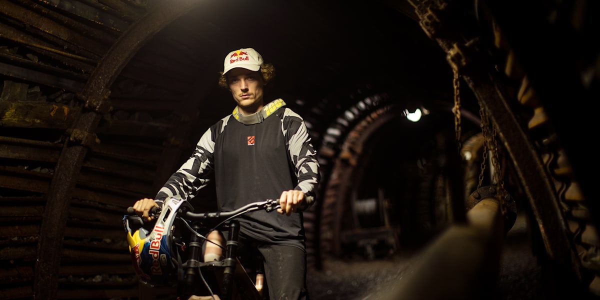 Thomas Genon: MTB Freeride v uhoľnej bani v Belgicku