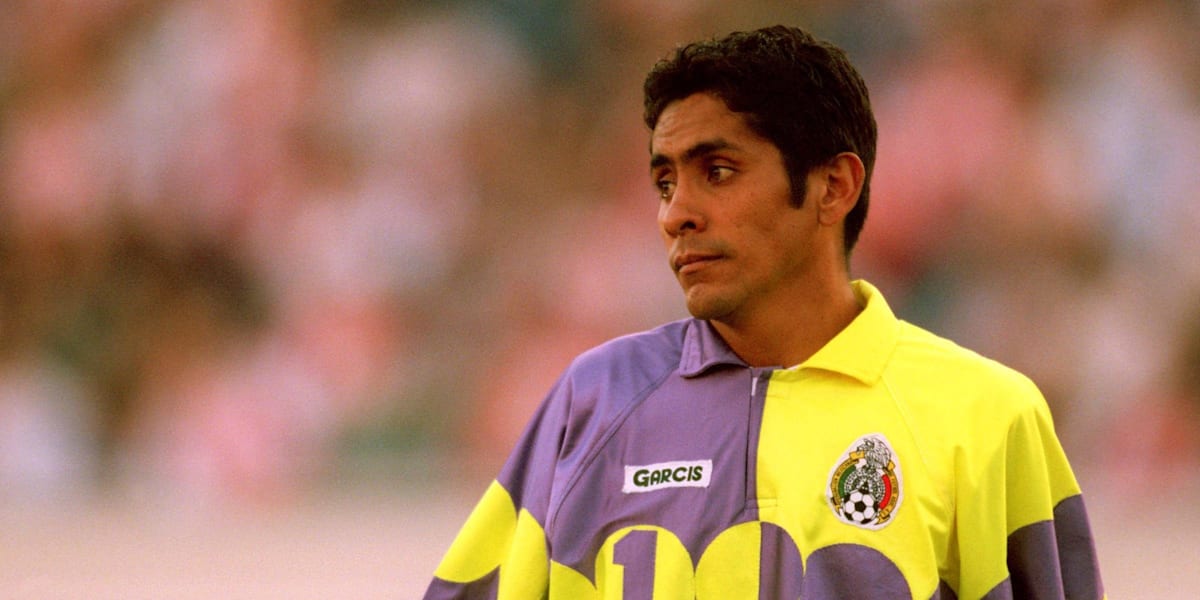Jorge Campos: como goleiro, também um ótimo atacante