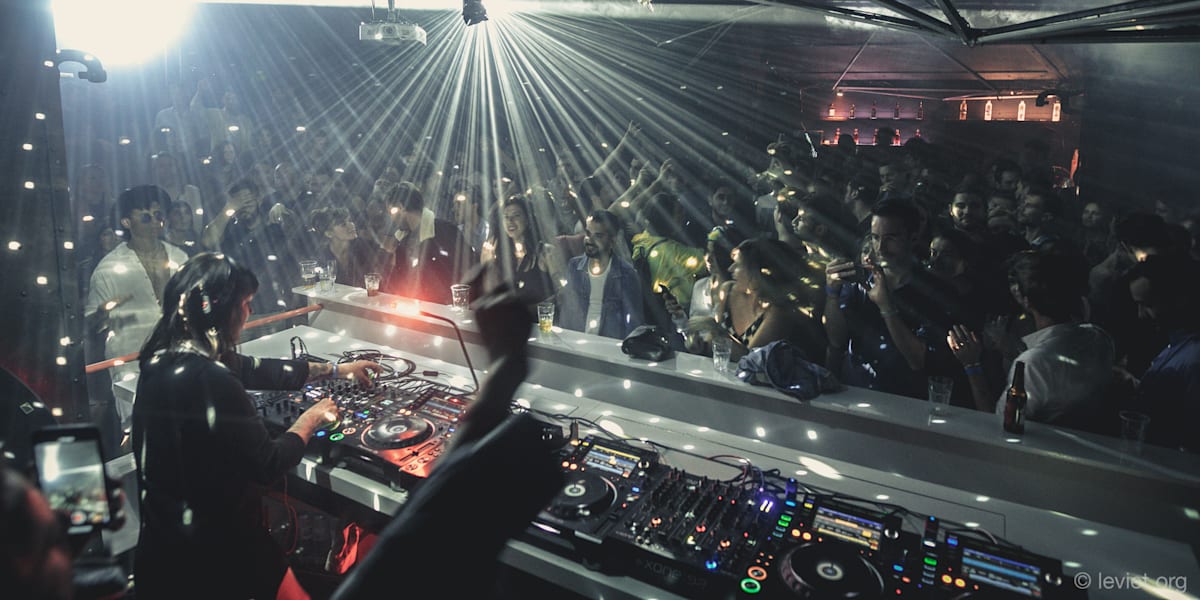 Le Badaboum, club global, club ludique à Bastille