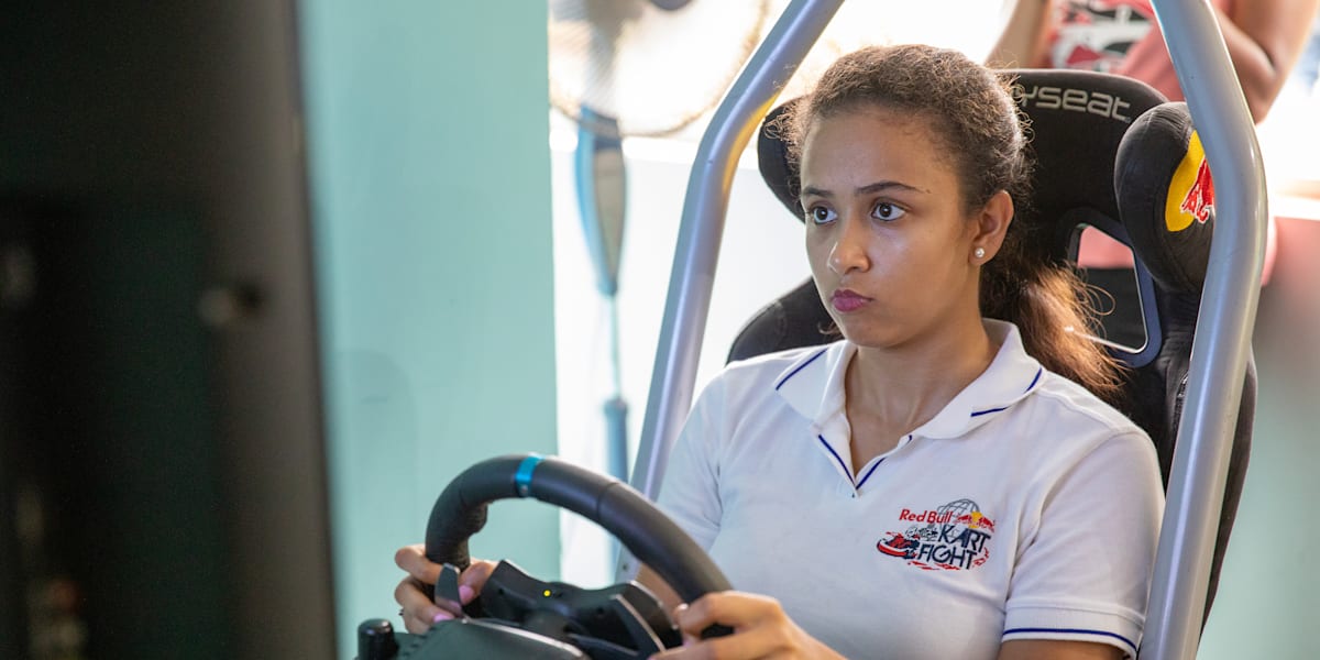 Formula 4 racer home workout: 5 exercises by Mira Erda