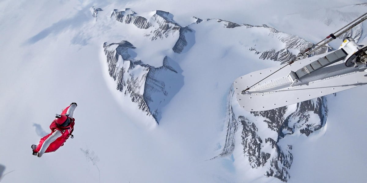 Heather Swan: Vuelo wingsuit sobre la Antártida