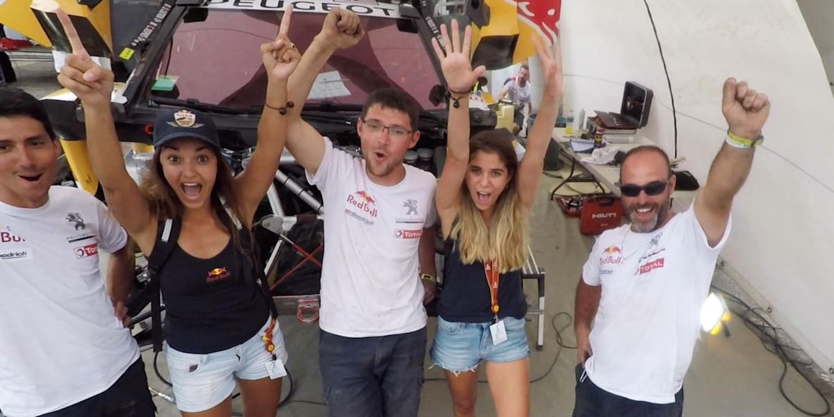 Delivering Red Bull at Dakar with an RC car ++video++