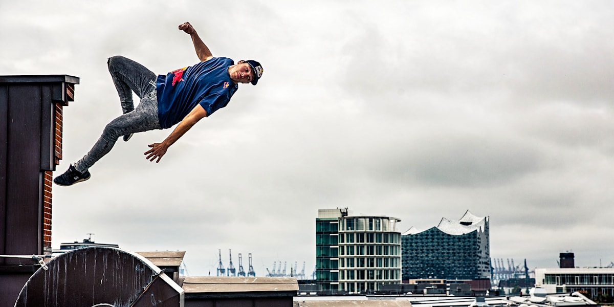 Freerunning: Jason Paul S1 E5: Wild phone chase – video
