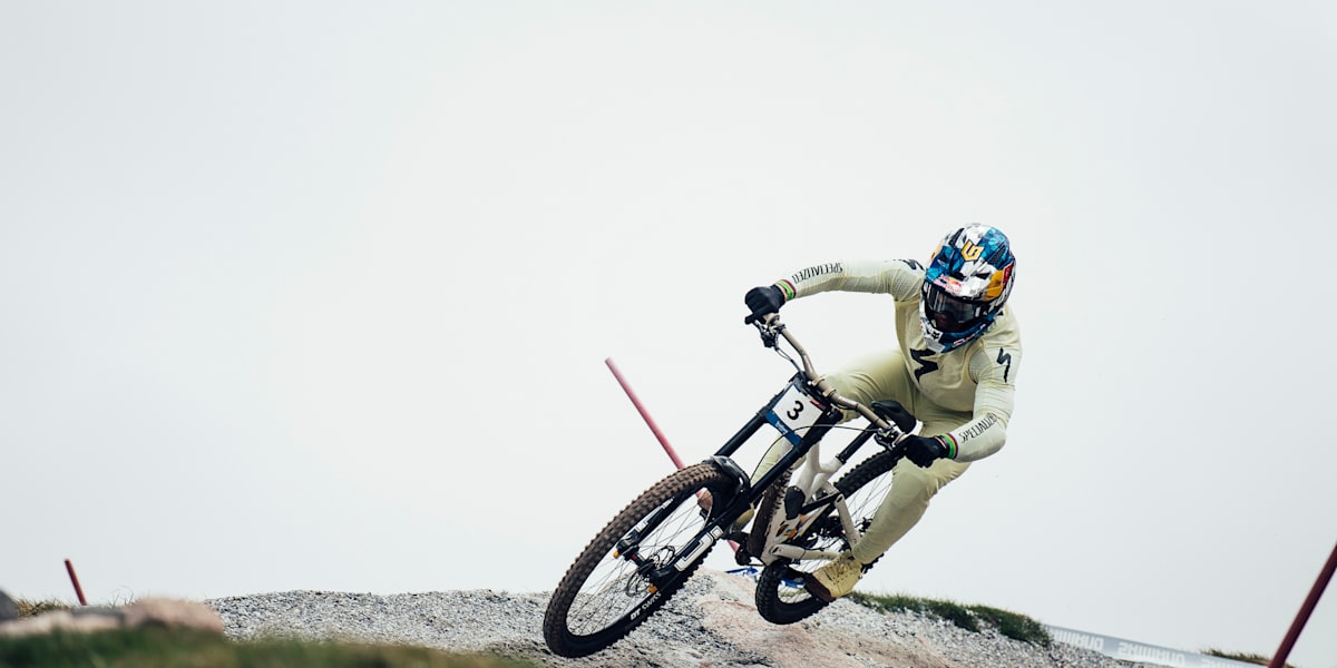 Loïc Bruni: watch his top five UCI DH MTB runs