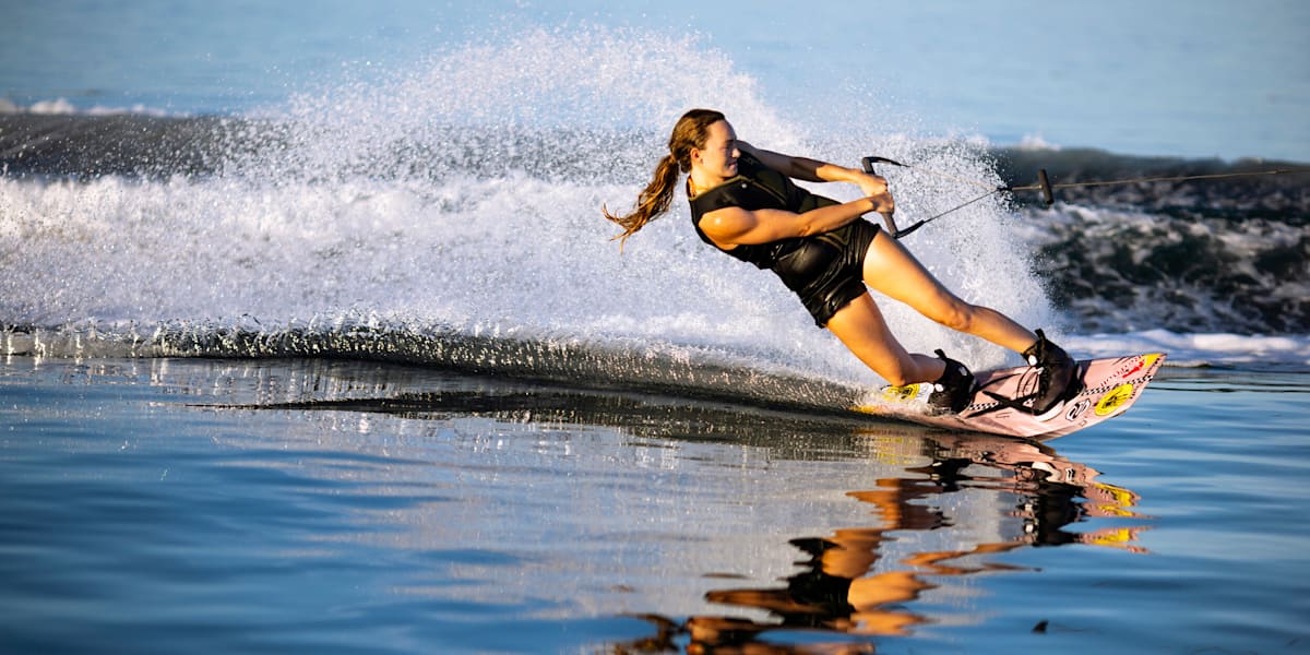 Crossing wakes: A guide for wakeboarders