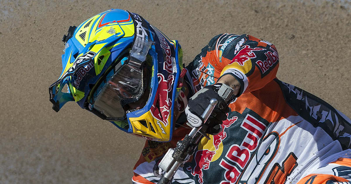 MX World: Go behind the scenes of MXGP