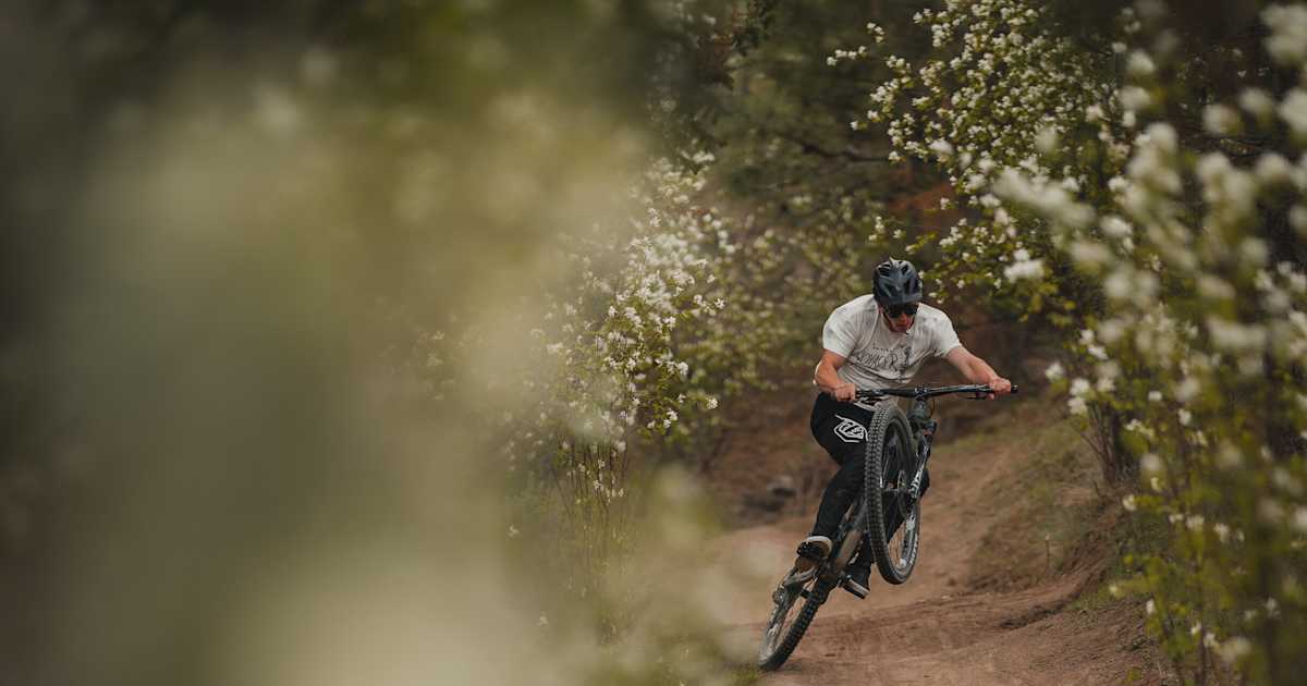 Dylan Sherrard- Red Bull Illume