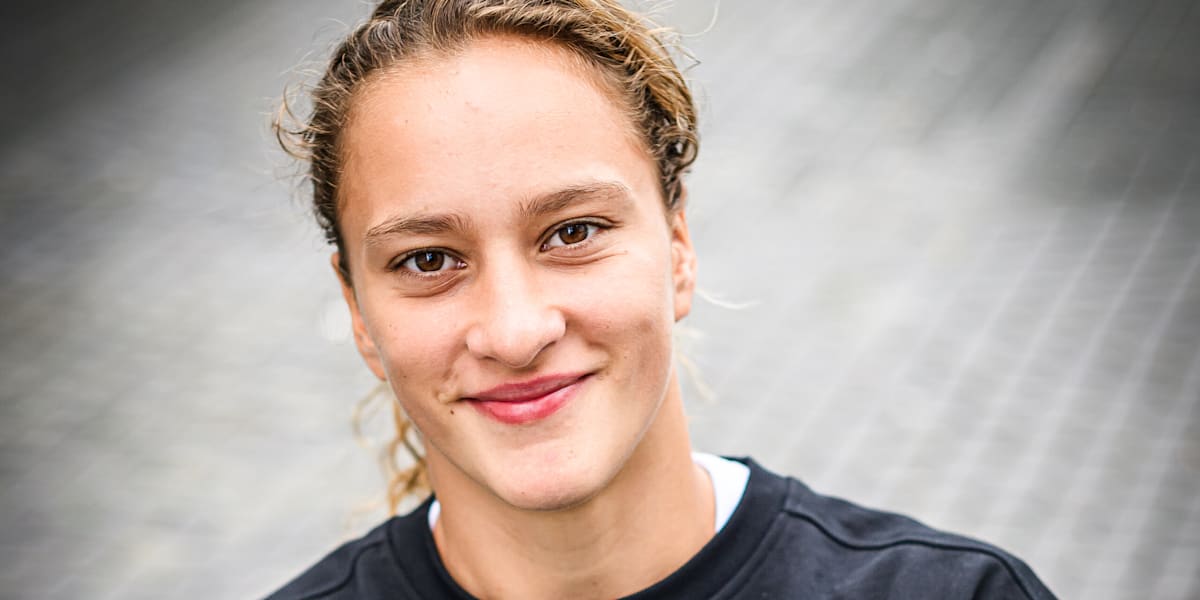 Nelli Chukanivska: Cliff Diving – Red Bull Athlete Page