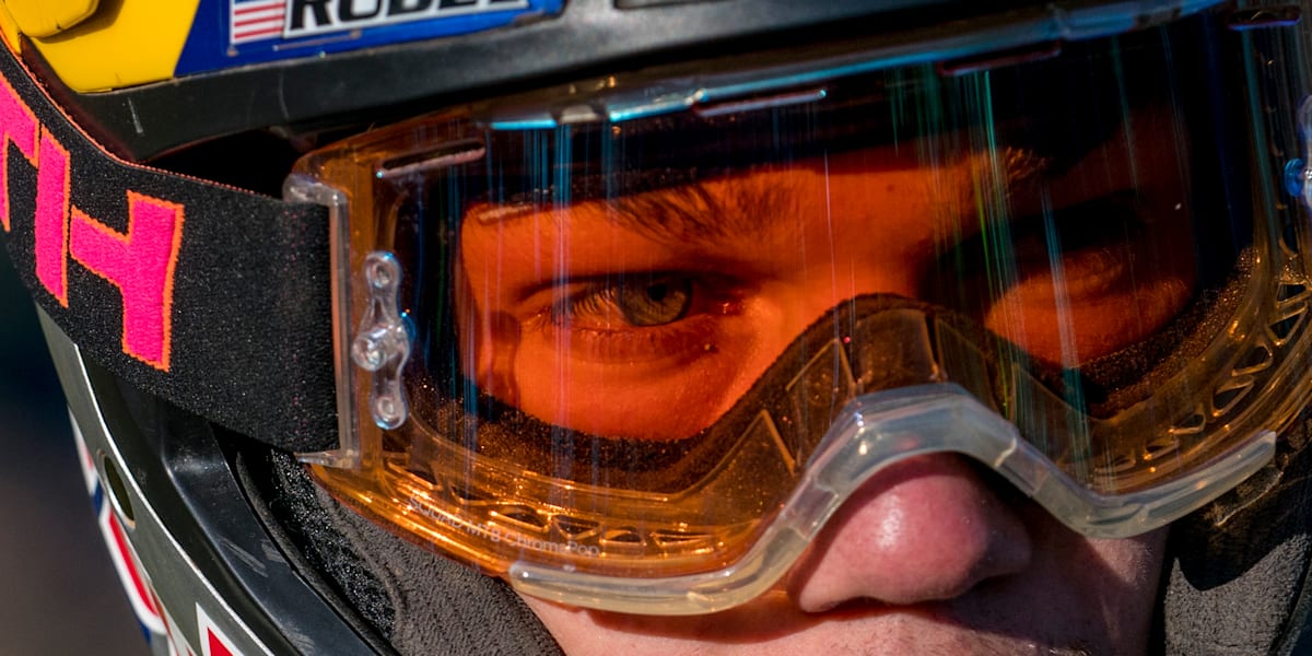 MTB Raw S1 E17: Richie Rude shreddet in New Jersey.