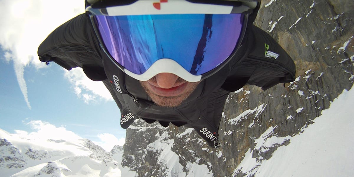 Der höchste Wingsuit BASE-Jump aller Zeiten
