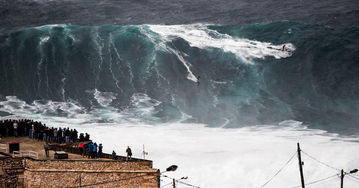 Nazaré Canyon funnelled a huge Altantic swell: Watch