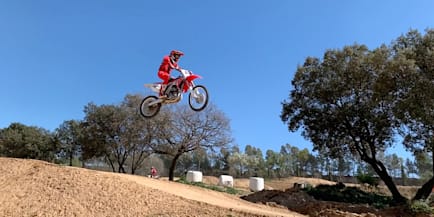 Blog | Alex Escrig shifting the dirt around to stay fit