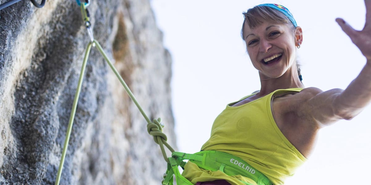 Angela Eiter 1ª mulher no mundo a conquistar uma via 9b