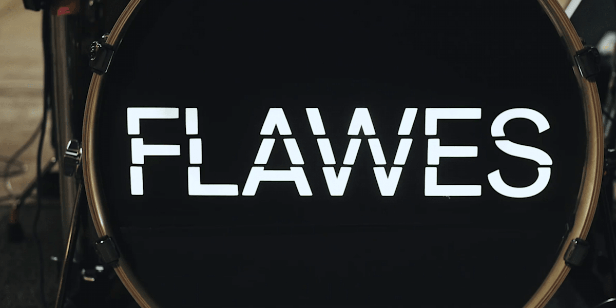 Flawes EN DIRECTO en concierto para Red Bull Music