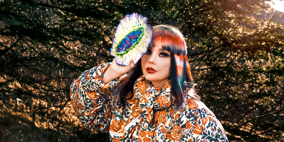 Interview : Björk - Fossora