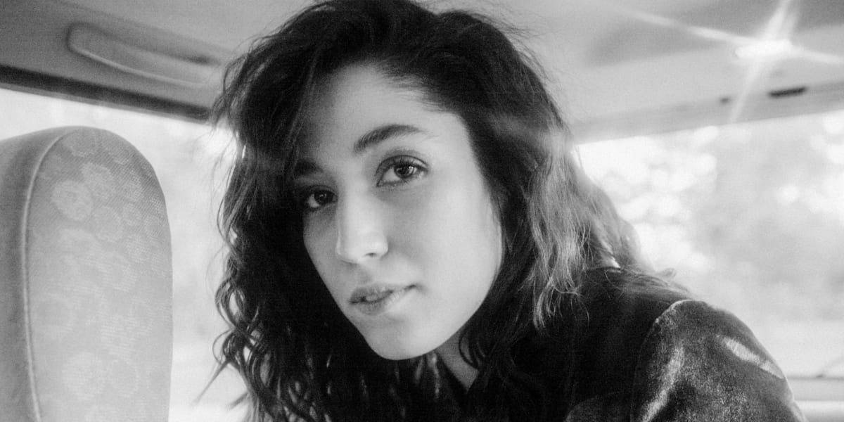 OSKA: Der Weg der Sängerin von der Straße ins Radio