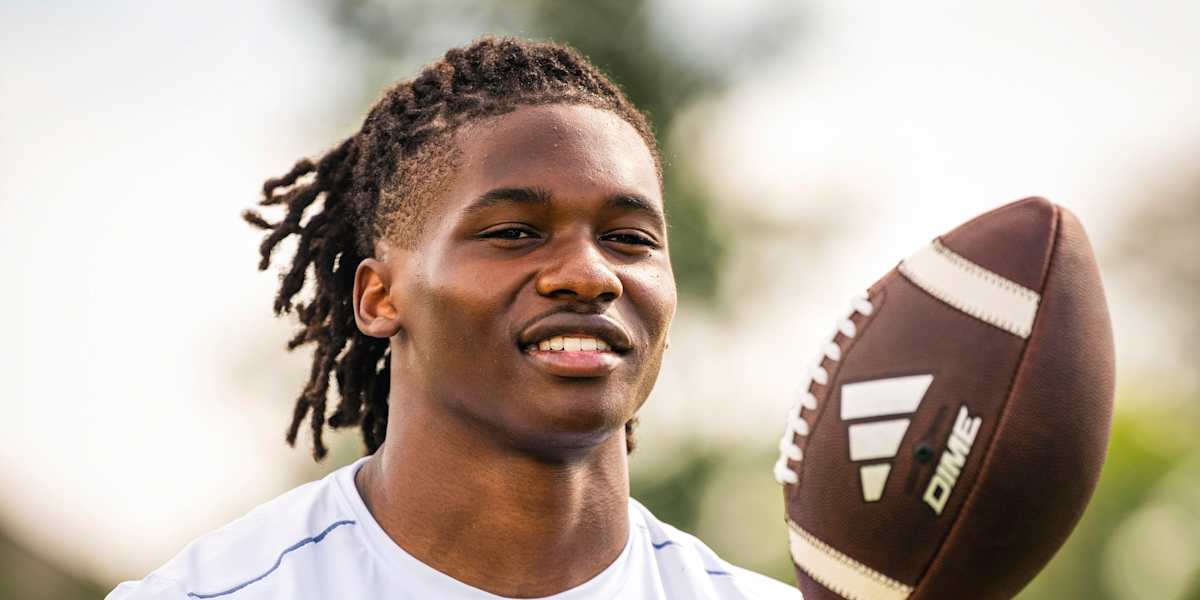 Wide receiver Jeremiah "JJ" Smith on EA College Football 26