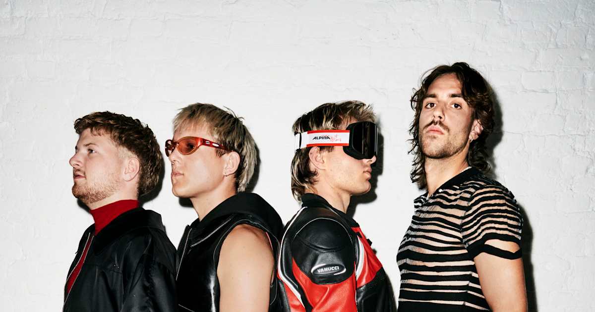 Red Bull Soundclash Düsseldorf: 01099 und Ski Aggu