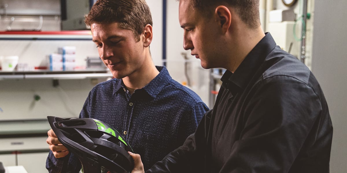 Helmet with its own brain that could save lives