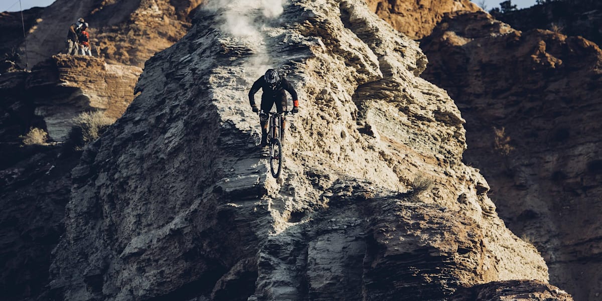Le double backflip d'Antoine Bizet au Red Bull Rampage