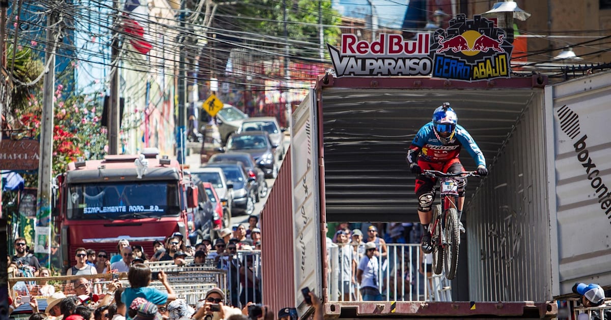 LOS MONARCAS DEL RED BULL VCA EN LA HISTORIA