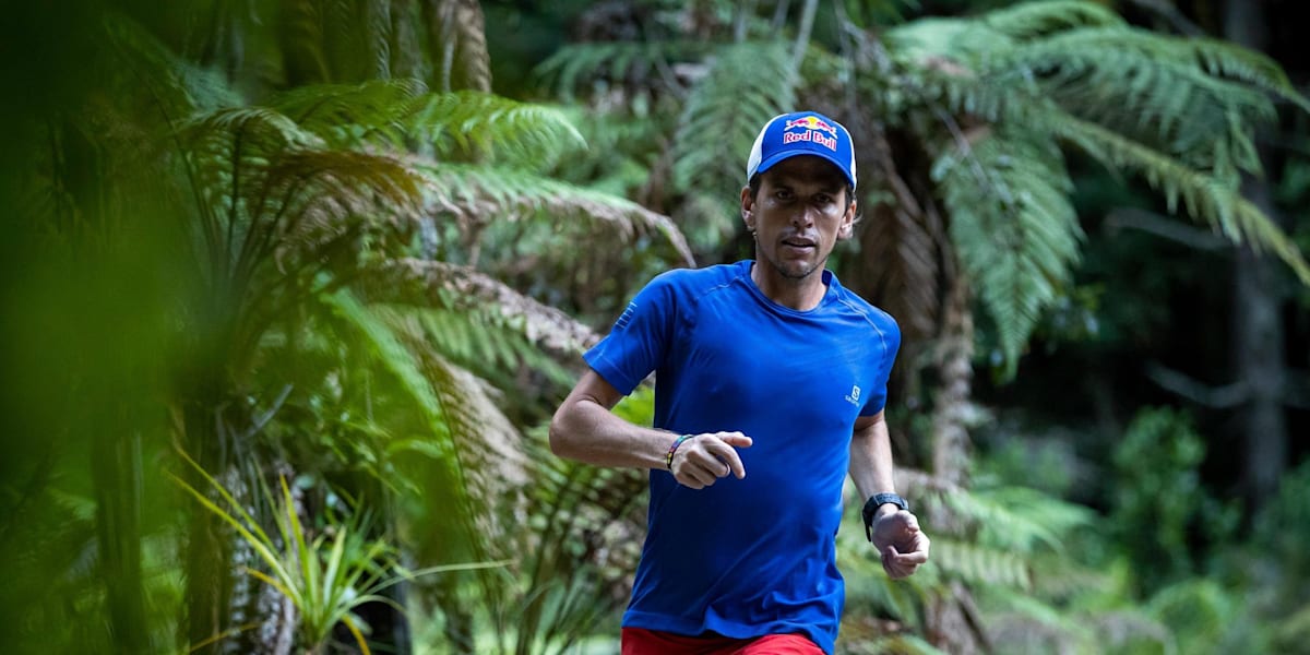 Ryan Sandes: Tarawera training in Rotorua – photo story