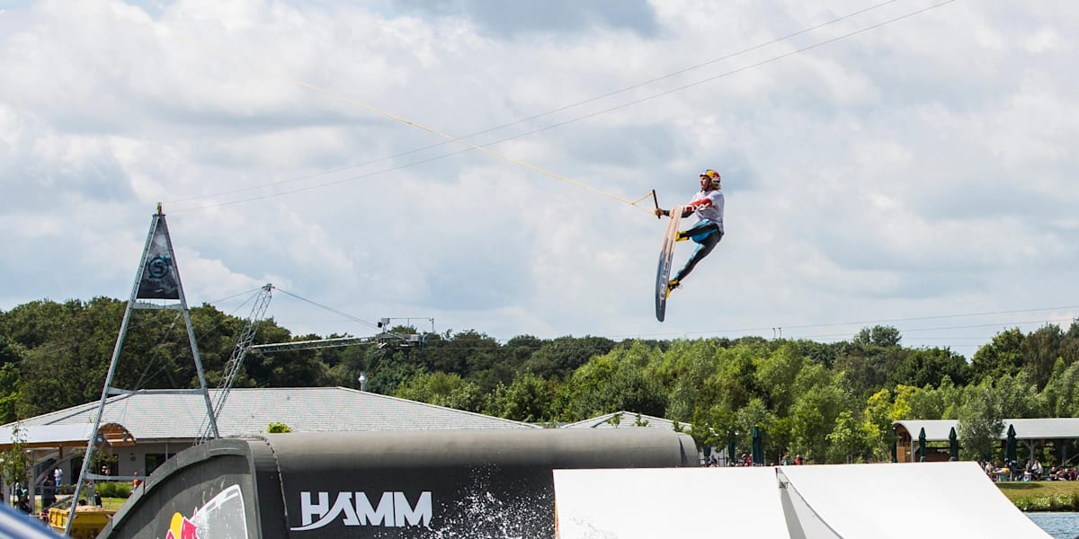 Best wakeboarding tricks from Red Bull Rising High