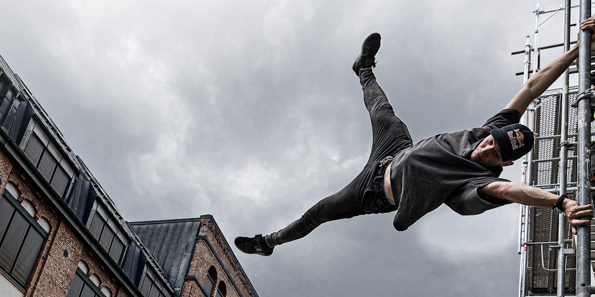 Red Bull Freerunning: Latest videos