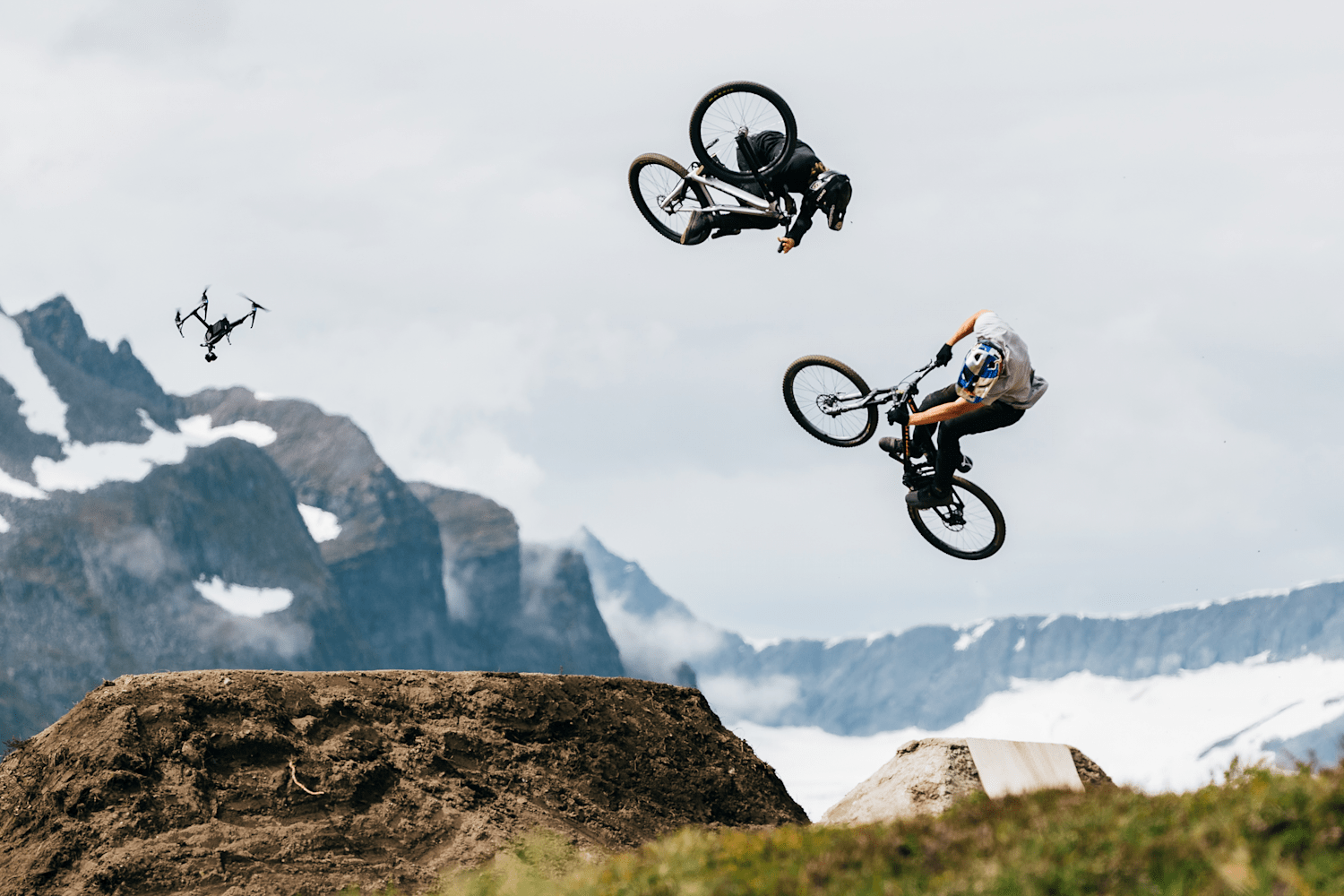 Riding and filming with MTB pros: 3 lessons learned