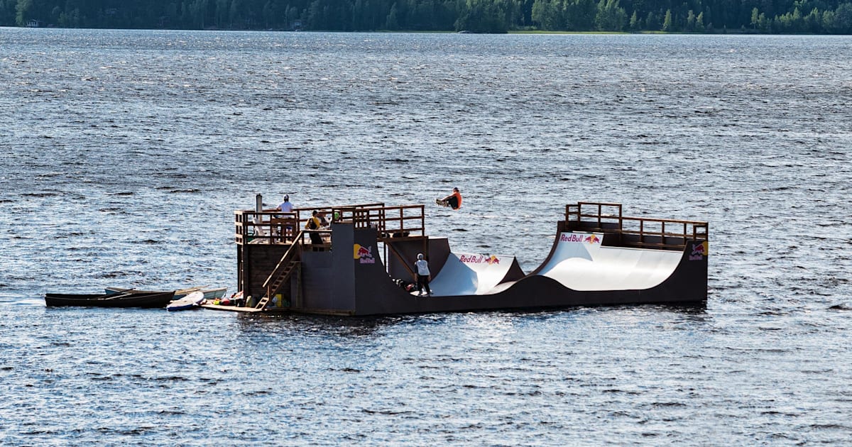 Photos of a floating skate ramp on a lake in Finland