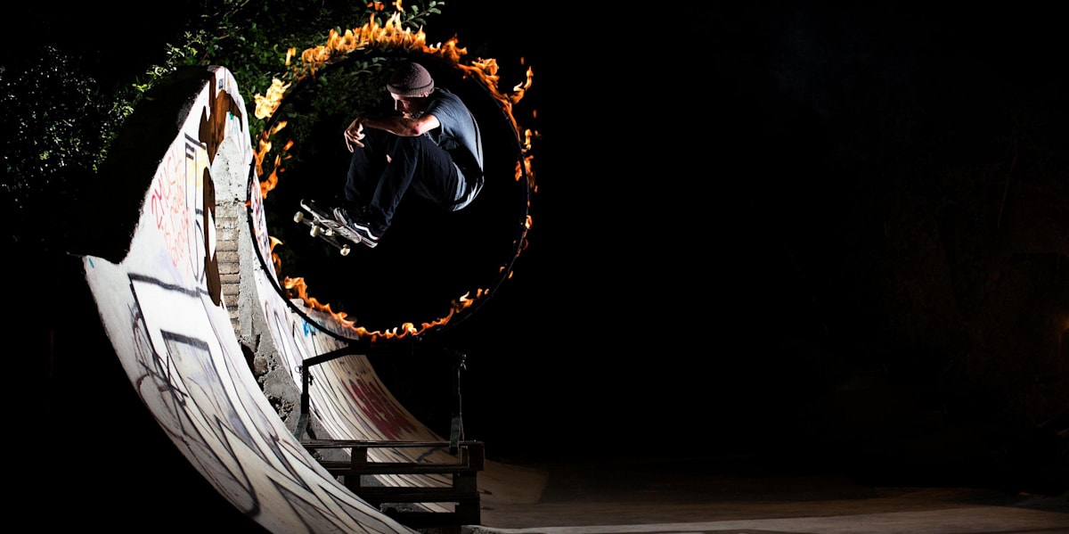 Carsten Beneker skating the Ring of Fire