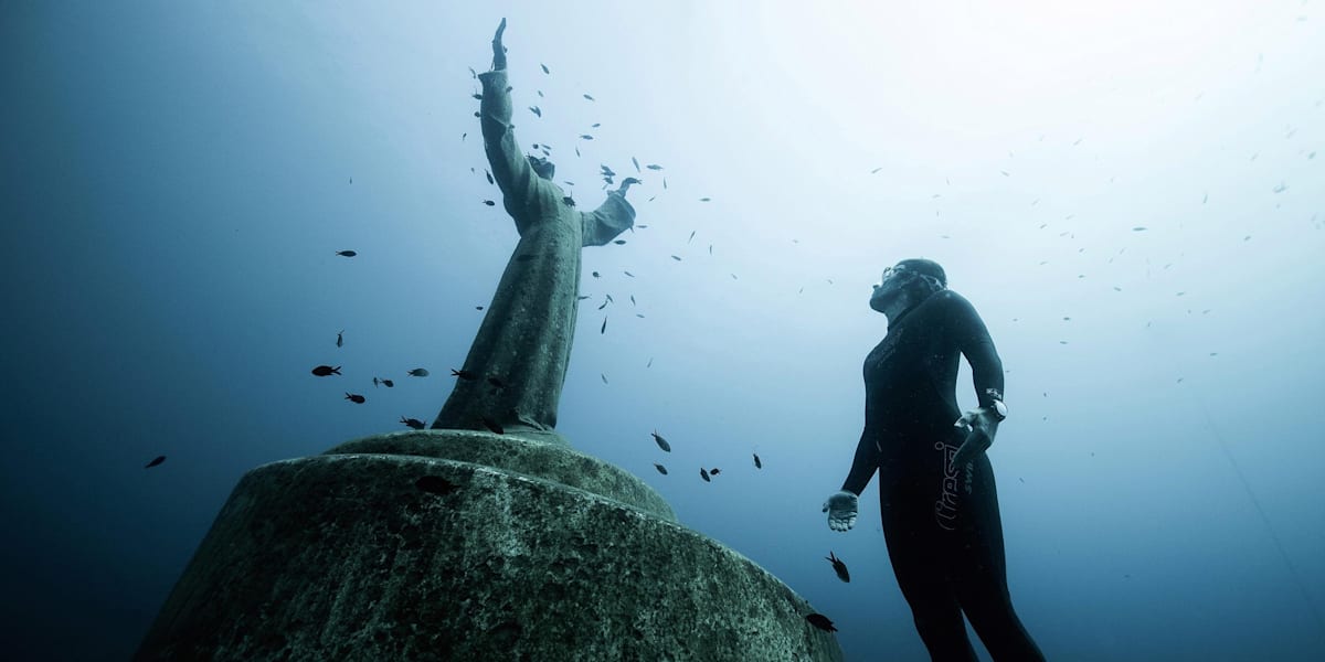 Best free diving: Top 8 amazing locations | Red Bull