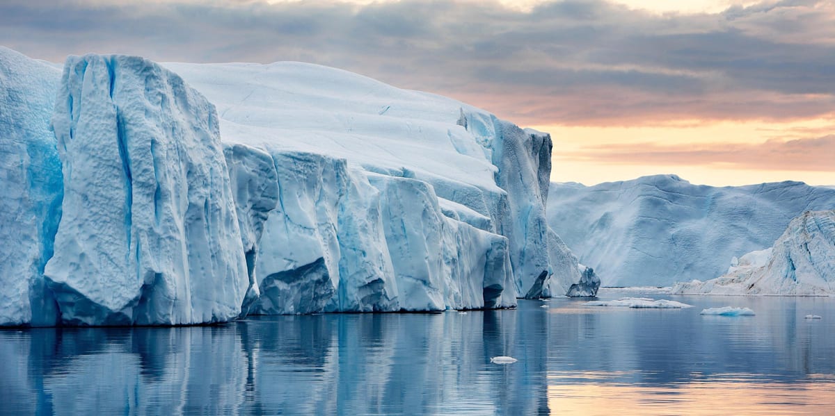 Paul Bride photography: Incredible images of fire & ice