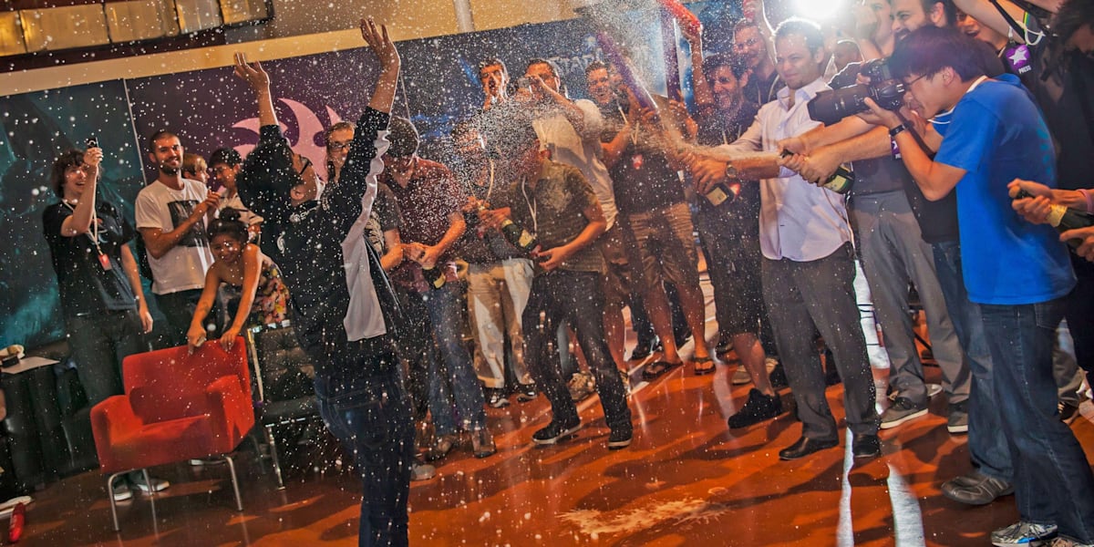 Polt Doubles Down on Pro StarCraft