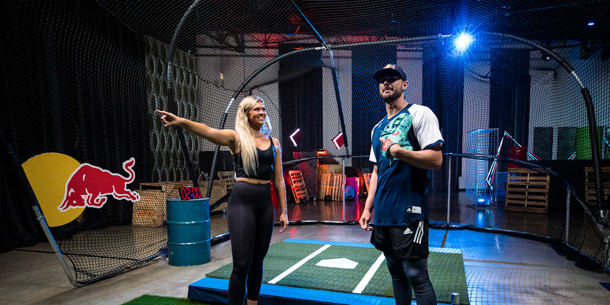 Go behind-the-scenes with Kris Bryant