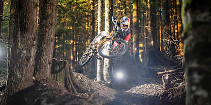 Jackson Goldstone: MTB Downhill | Red Bull Athlete Page